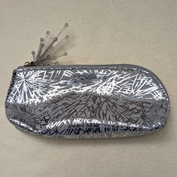 MAC Cosmetics | Bags | Mac Shiney Makeup Case Oval Shape No Stains ...